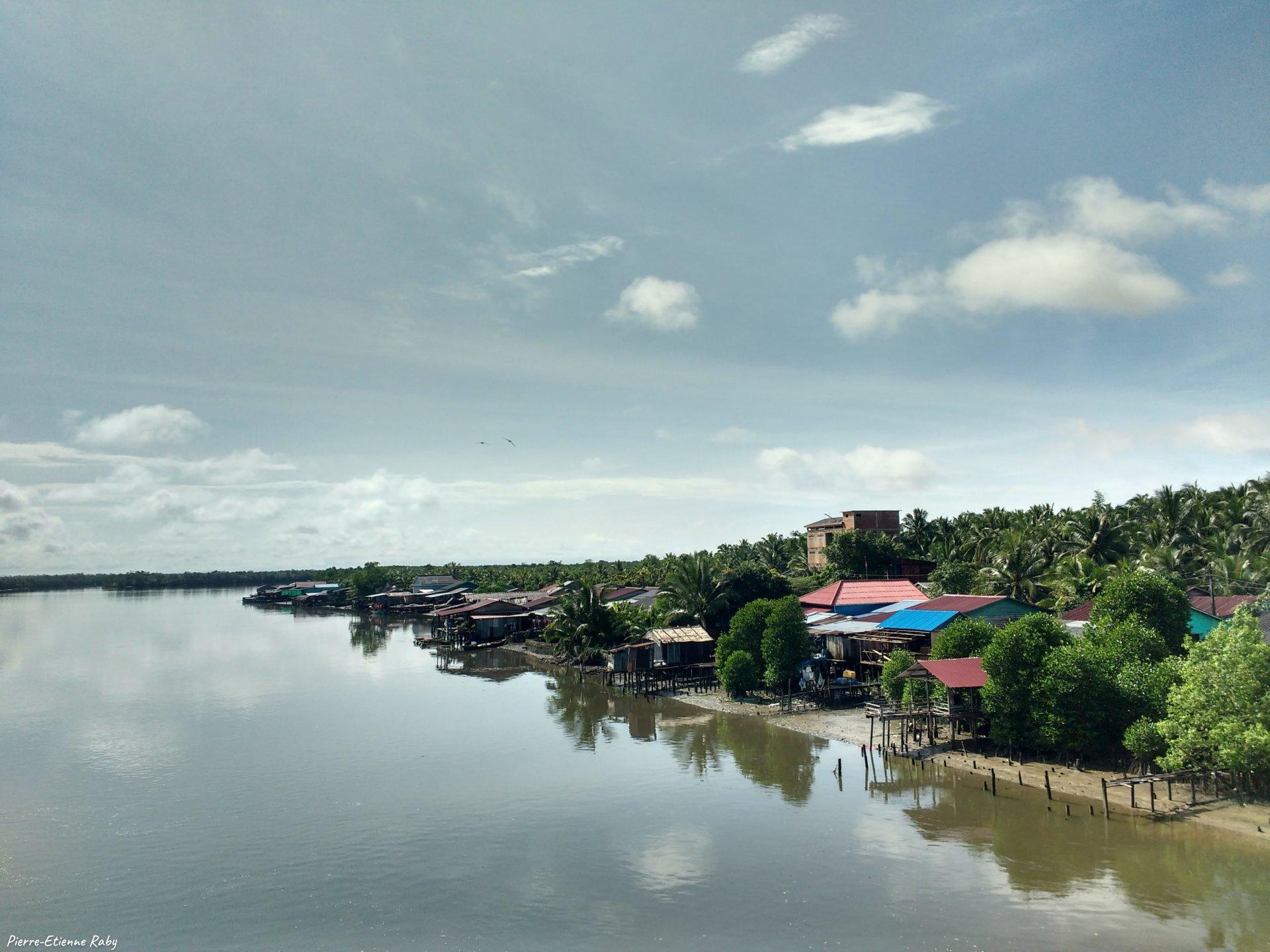 Koh Kong et Andoung Teuk - Cambodge à vélo • P.E on ze road